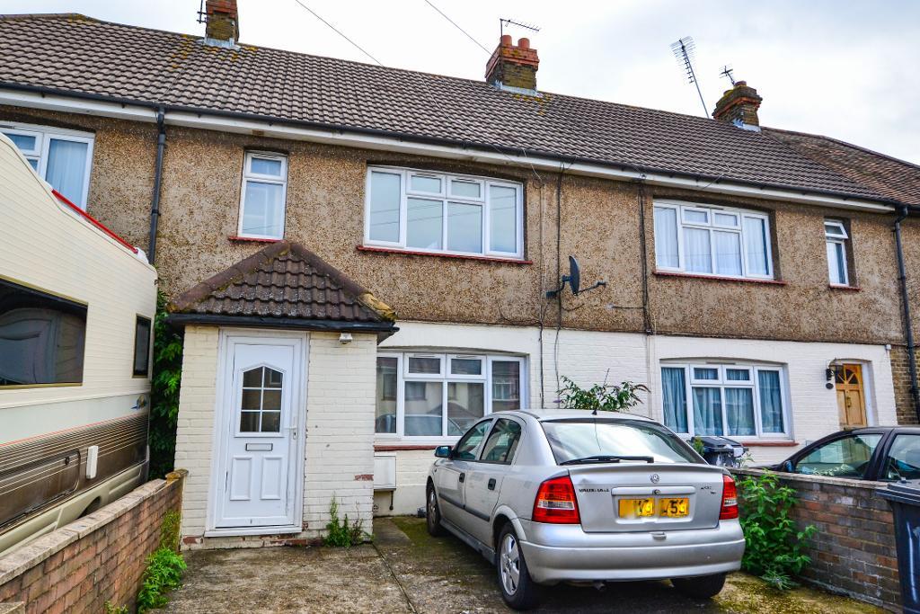 4 Bedroom House For Sale in Clitterhouse Road, Cricklewood, London, NW2 ...